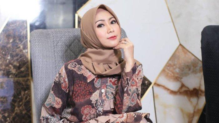 5 Fakta Pilu Ira Swara, Pedangdut Bangkrut Bertahan Hidup dengan Rp100 Ribu, Suami Jadi Driver ...