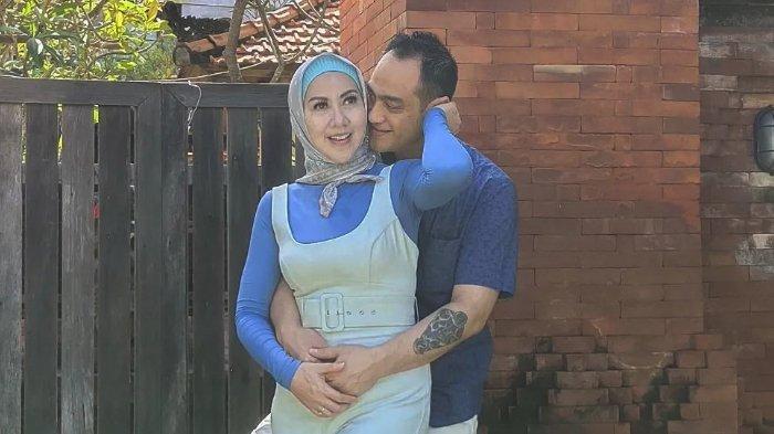 SYOK Notaris Baca Perjanjian Pranikah Venna dan Ferry Irawan, Bahas Harta: Belum Pernah Saya ...