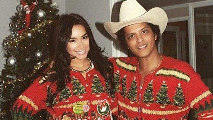 Bruno Mars Jadi Ayah! Pacarnya, Jessica Caban Lagi Hamil Anak Pertama ...