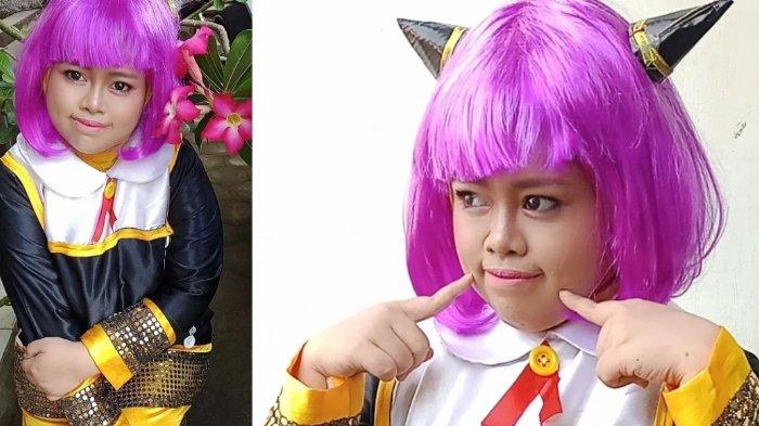 POTRET GEMAS Kekeyi Cosplay Tokoh Anime, Tampil Pede Berambut Ungu ...