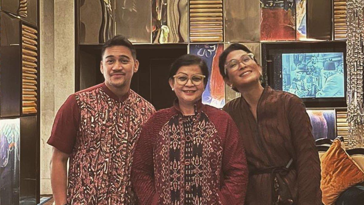 RESMI Ganti Nama Asha Smara, Oscar Lawalata Cerita Perjuangan Agar Adik ...