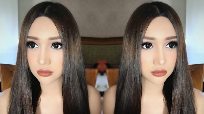 Bikin Parodi Hamil Duluan, 'Pemandangan' di Dada Lucinta Luna Ini Bikin ...