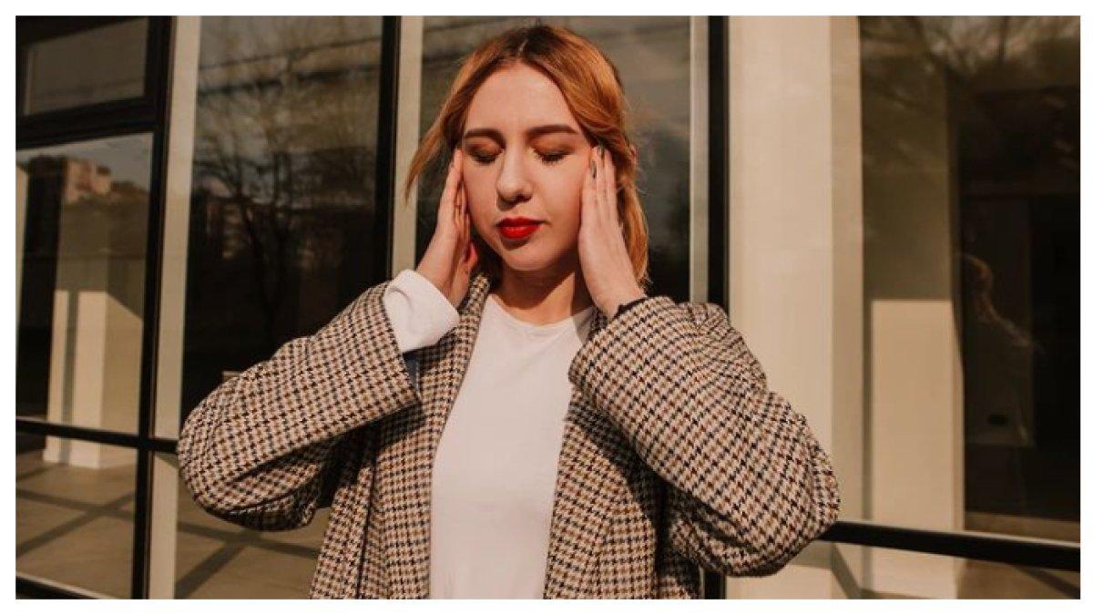 8 Kebiasaan Buruk yang Diam-Diam Merusak Otak Anda - TribunStyle.com