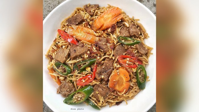 Resep Mie Goreng Sapi Lada Hitam - Hidangan Lezat dan Praktis Dibuat ...