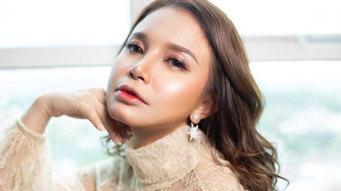 Profil Rossa, Diva Indonesia yang Jadi Perbincangan di Korea, Penyanyi ...