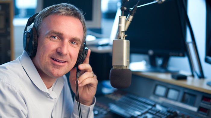 Dua Penyiar Radio Trijaya FM Berhasil Gagalkan Aksi Bunuh Diri, Beri ...