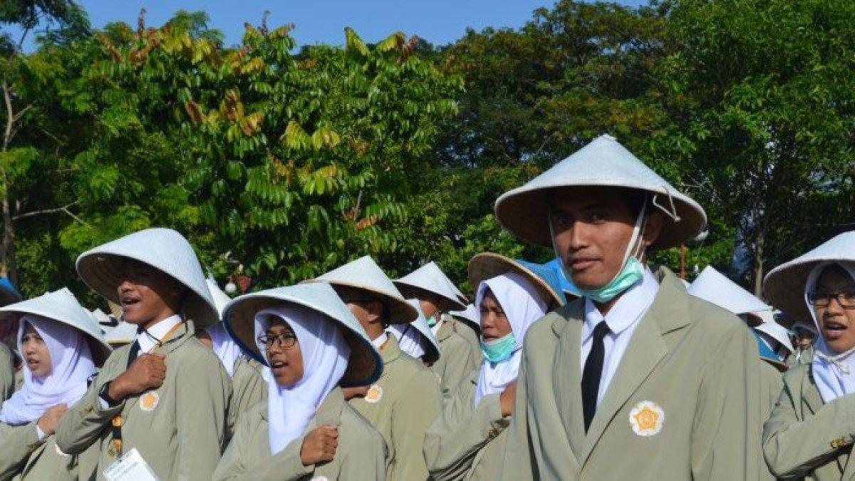TENTANG Ospek atau PKKMB Beserta Manfaatnya: BANYAK Nilai Positif ...
