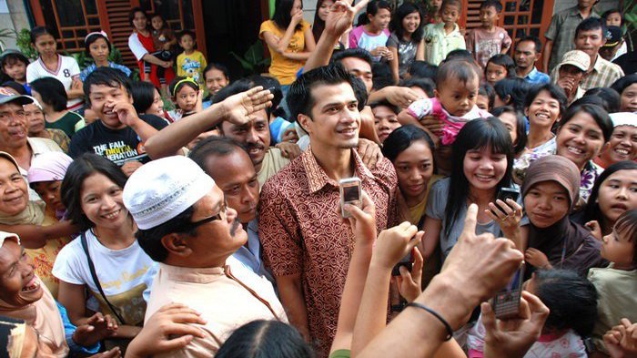 Dulu Aktor Tampan Ini Diidolakan Karena Perankan Tokoh Super Hero, Kini ...