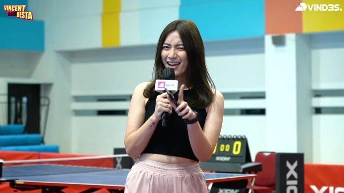 Sosok Harly Valen, Presenter Cantik Berita Olahraga yang Jadi MC di ...