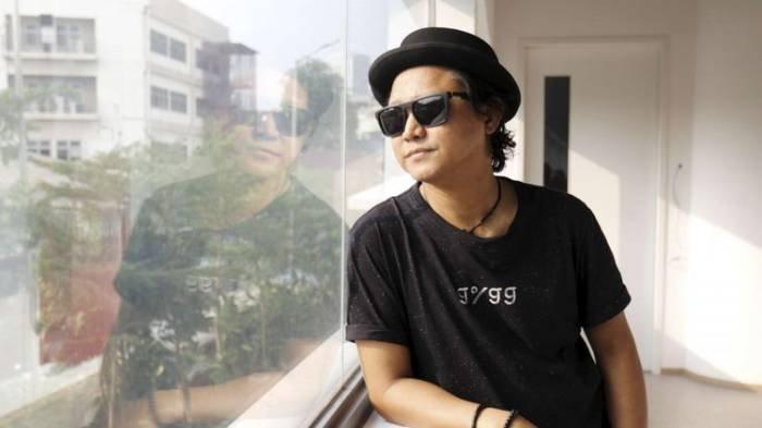 Profil Steven Nugraha Kaligis Alias Tepeng Vokalis Steven & Coconut ...