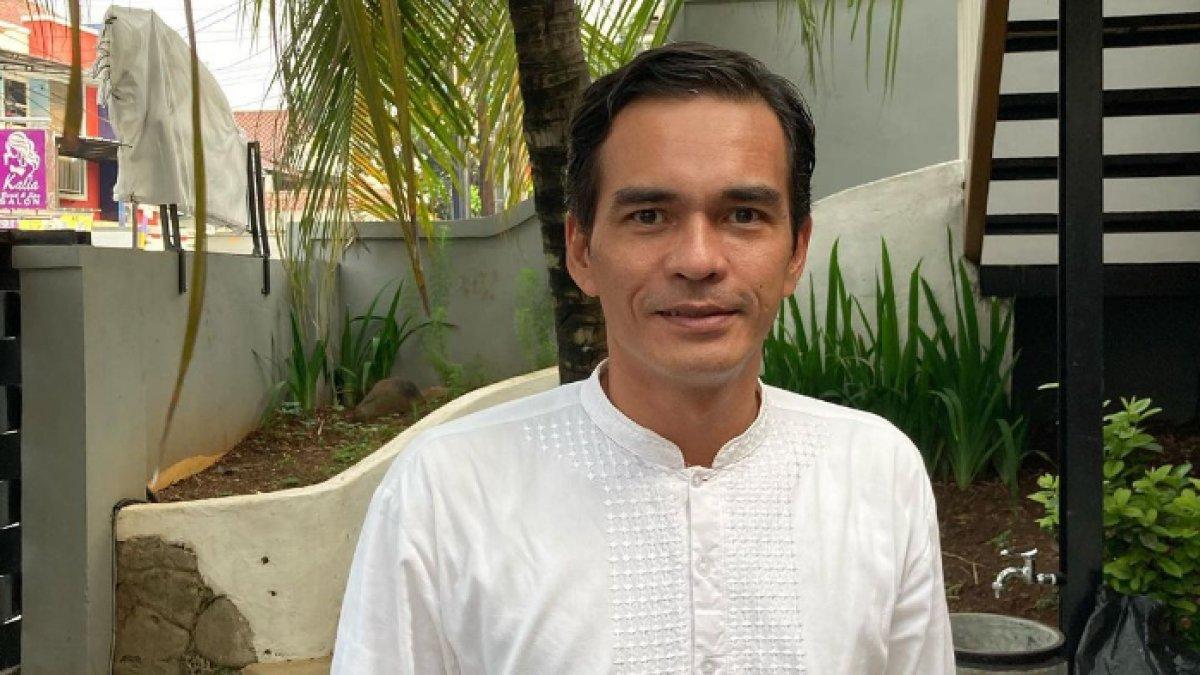 Profil & Medsos Teddy Syach, Mantan Suami Alm Rina Gunawan, Kini Sudah ...