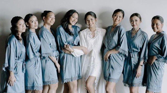 Bahagia Jadi Bridesmaid Maudy Ayunda, Putri Tanjung Tulis Pesan Haru ...