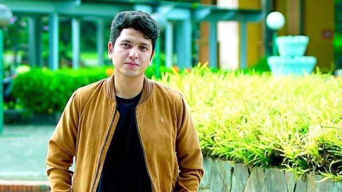 Profil Rendi Jhon, Biodata Lengkap dan Perjalanan Karier Pemeran Ricky ...