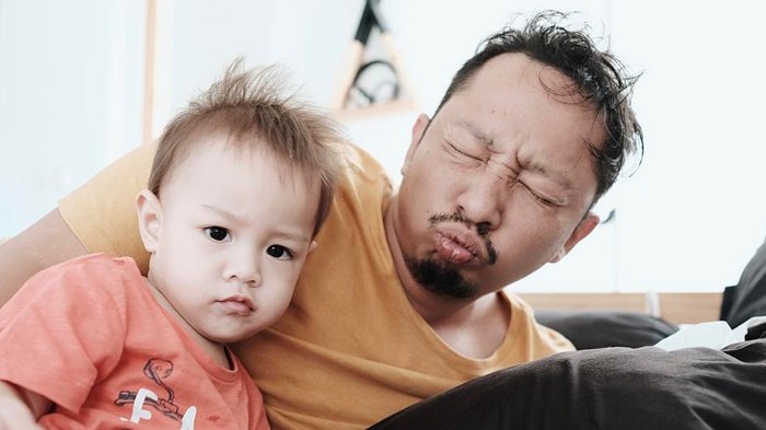 Lakukan Hal Begini Pada Dada Ringgo Agus Rahman, Bjorka Diperingatkan ...