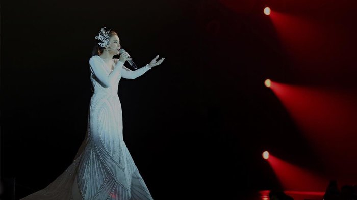 Beginilah Penampilan Rossa di Konser Megahnya, Ragam Gaunnya Sungguh ...