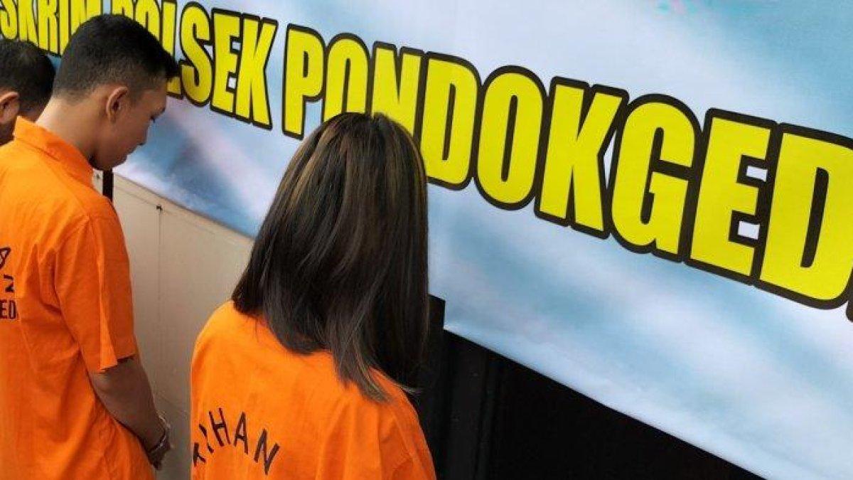 The Real Partner In Crime! Sejoli di Bekasi Nekat Bobol Rumah Kosong ... The Real Partner In Crime! Sejoli di Bekasi Nekat Bobol Rumah Kosong ...