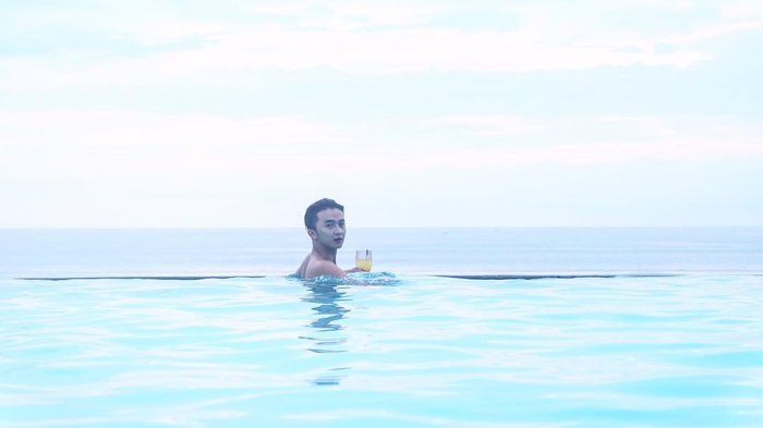 Baru 4 Bulan Jadi Asisten Raffi Ahmad, Kehidupan Sensen Kini Bikin ...