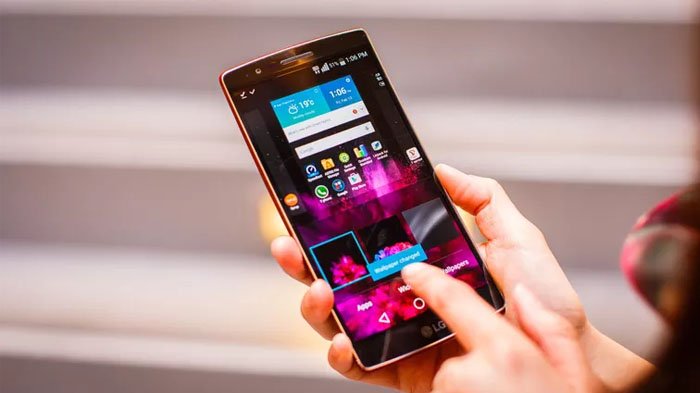 Smartphone Layar OLED - Mulai Sejutaan, 3 Varian Ponsel Ini Sajikan ...