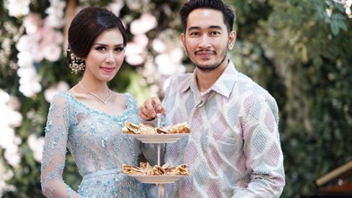 Resmi Menikah, Kisah Perjalanan Cinta Syahnaz & Jeje Ini Tak Banyak ...