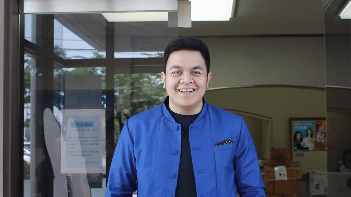 Lirik Tulus Sepatu - Lagu Ini Bikin Kamu Nggak Bisa Jauh dari ...