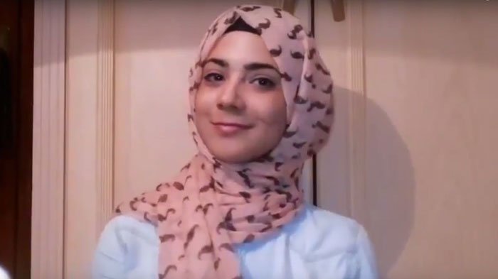 Ingin Tampil Layaknya Cewek Turki? Gunakan Model Hijab Ini, Dijamin ...