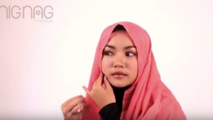 Tutorial Hijab untuk ke Kondangan dengan Model yang Manis dan Cukup ...