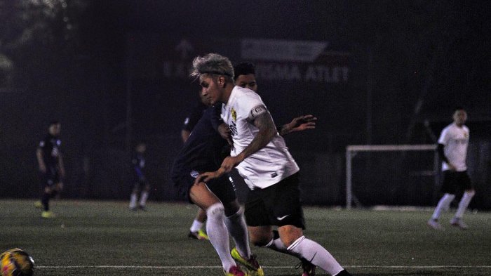 Instagram Vicky Nitinegoro - Ngaku Cinta dengan Sepak Bola, Vicky ...