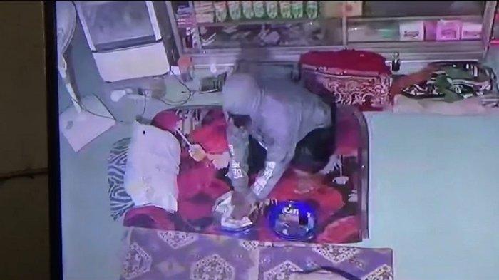 Rumah di Polman 6 Kali Disatroni Pencuri, Belasan Juta Raib Pelaku Terekam CCTV - Tribun-sulbar.com