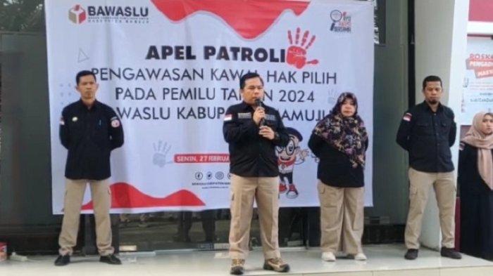 Bawaslu Mamuju Akan Keliling Cek Warga Punya Hak Pilih di Pemilu 2024 - Tribun-sulbar.com
