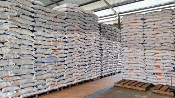 BGN Larang Distribusi Beras SPHP untuk Sementara, 19 Ton Ngendap di ...