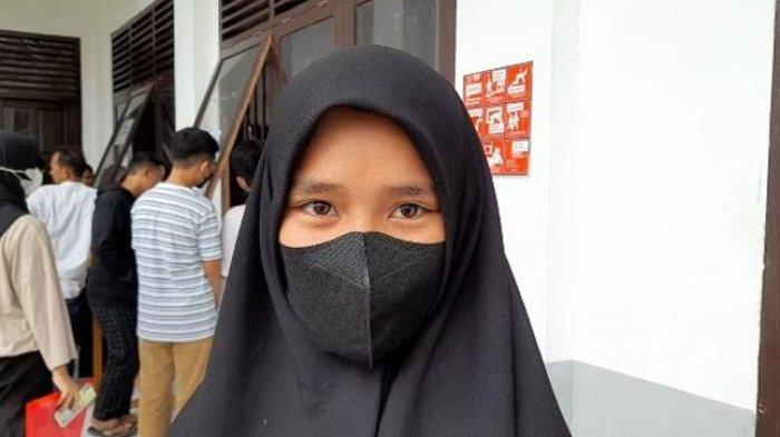 Daftar di SMAN 1 Mamuju, Nuraliyah Bercita-cita Jadi Polwan - Tribun-sulbar.com