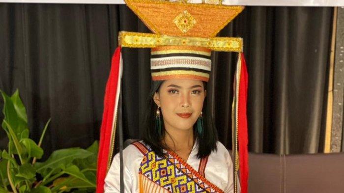 Profil Grace Senang Ditugasi Beri Kalung Sambu Mamasa ke Dubes Portugal ...