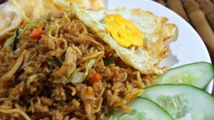 Resep Nasi Goreng Mawut hingga Seafood, Lengkap Cara Buatnya - Tribun ...