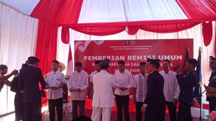 HUT Ke-78 RI, 47 Narapidana di Lapas Mamasa Terima Remisi - Tribun ... HUT Ke-78 RI, 47 Narapidana di Lapas Mamasa Terima Remisi - Tribun ...