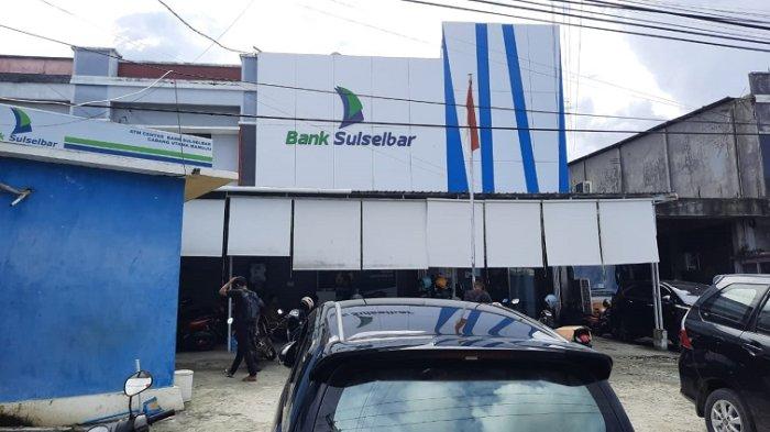 Bank Sulselbar Tak Ganti Dananya yang Raib, Enam Nasabah Tempuh Jalur Hukum - Tribun-sulbar.com