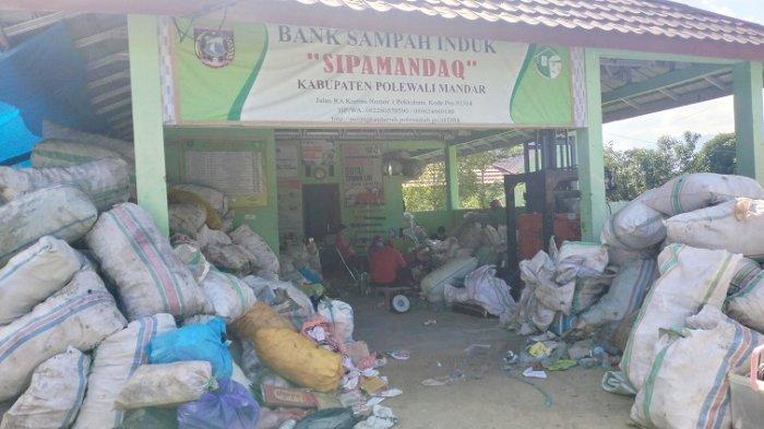 3 Bulan Berjalan, Bank Sampah Sipamandaq Polman Daur Ulang 7 Ton Sampah - Tribun-sulbar.com