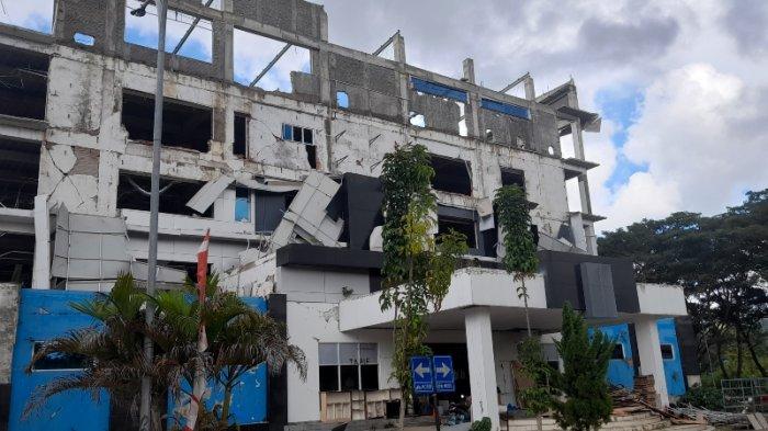Pembongkaran Gedung Keuangan Negara Mamuju Habiskan Rp 3 Miliar - Tribun-sulbar.com