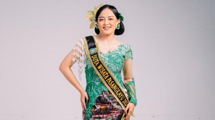 Profil Laura Hendrika Putri Duta Wisata Pasangkayu Sekaligus Tenaga ...