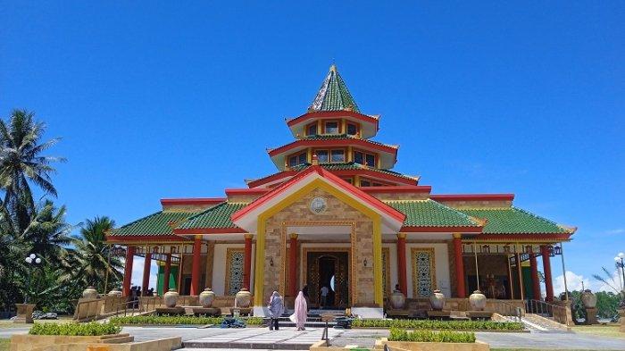 Mengenal Masjid Muhammad Cheng Ho Pasangkayu, Pakai Arsitektur China ...