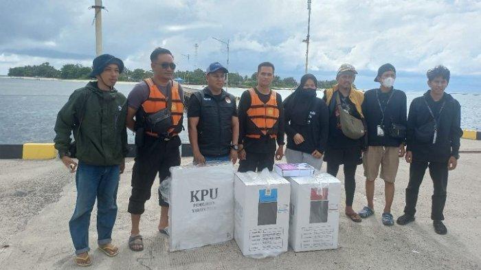 KPU Mamuju Distribusi Logistik Pilkada ke Balabalakang - Tribun-sulbar.com