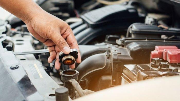 Perhatikan Hal Ini saat Mengganti Penutup Radiator Mobil - Tribun ...