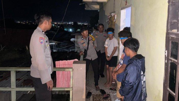Polisi Tangkap 3 Pemuda dan 3 Anak di Bawah Umur Pesta Miras di Mamuju Dini Hari Tadi - Tribun ...