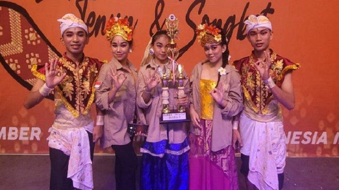 Sanggar Tari Pasatippo SMAN 3 Polewali Juara Lomba Tari Tingkat ...