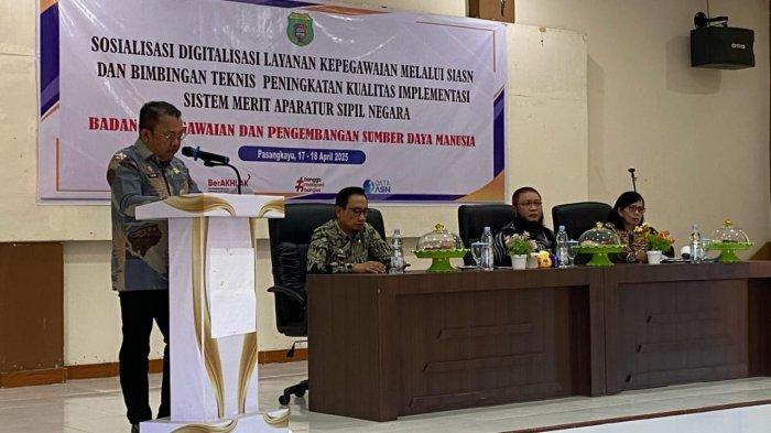 Sekda Pasangkayu Moh Zain Machmoed Ajak Masyarakat Jadikan Digitalisasi ...