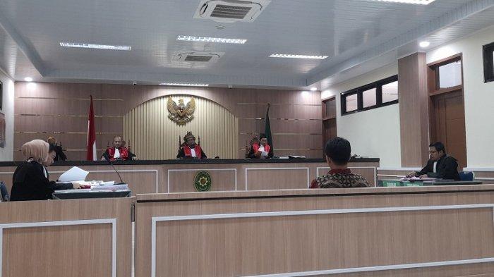 BREAKING NEWS: Anggota KPU Mamuju Tengah Divonis 3 Tahun Penjara Kasus Ijazah Palsu Calon Bupati ...