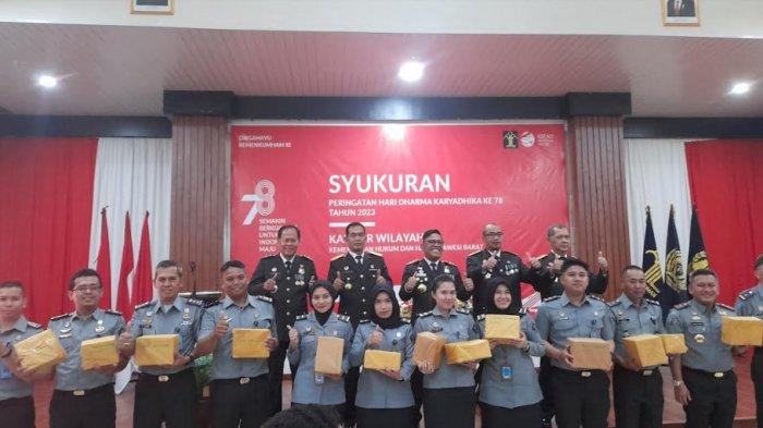 Mitra Kerja, UMKM hingga Media Terima Penghargaan dari Kemenkumham Sulbar di Momen HDKD ke-78 ...