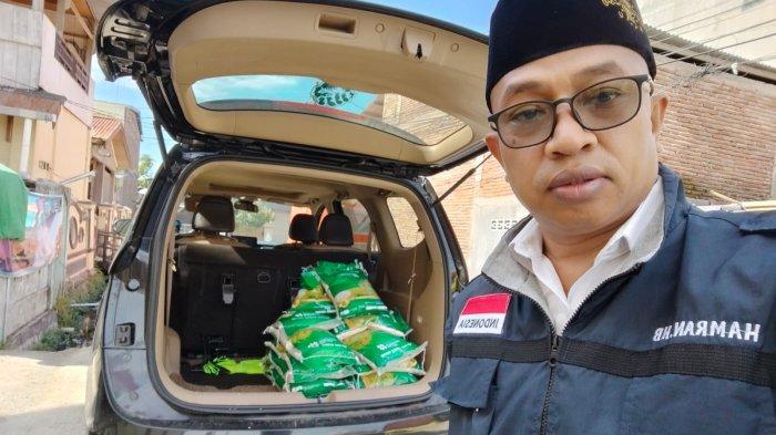 Ringankan Beban Kaum Duafah, Baznas Sulbar Salurkan 18 Toh Beras Zakat Fitrah dan 300 Paket ...