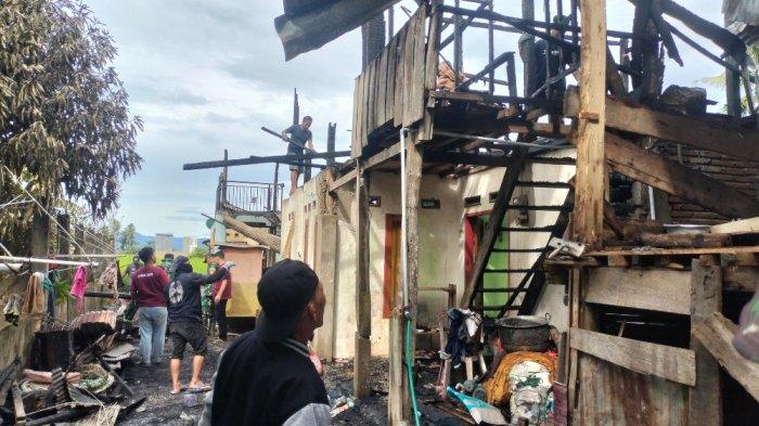 Polisi Selidiki Penyebab 3 Rumah Ludes Terbakar di Polman, Diduga Arus Pendek Listrik - Tribun ...