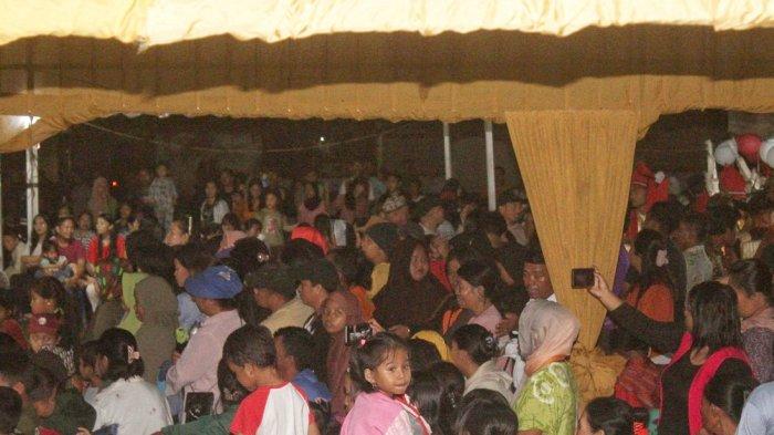 Ratusan Warga Padati Lapangan Tobadak Mamuju Tengah, ADA APA? - Tribun ...