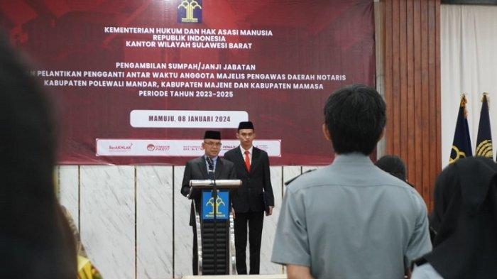 Kemenkumham Sulbar Ambil Sumpah Jabatan PAW Majelis Pengawas Daerah Notaris - Tribun-sulbar.com